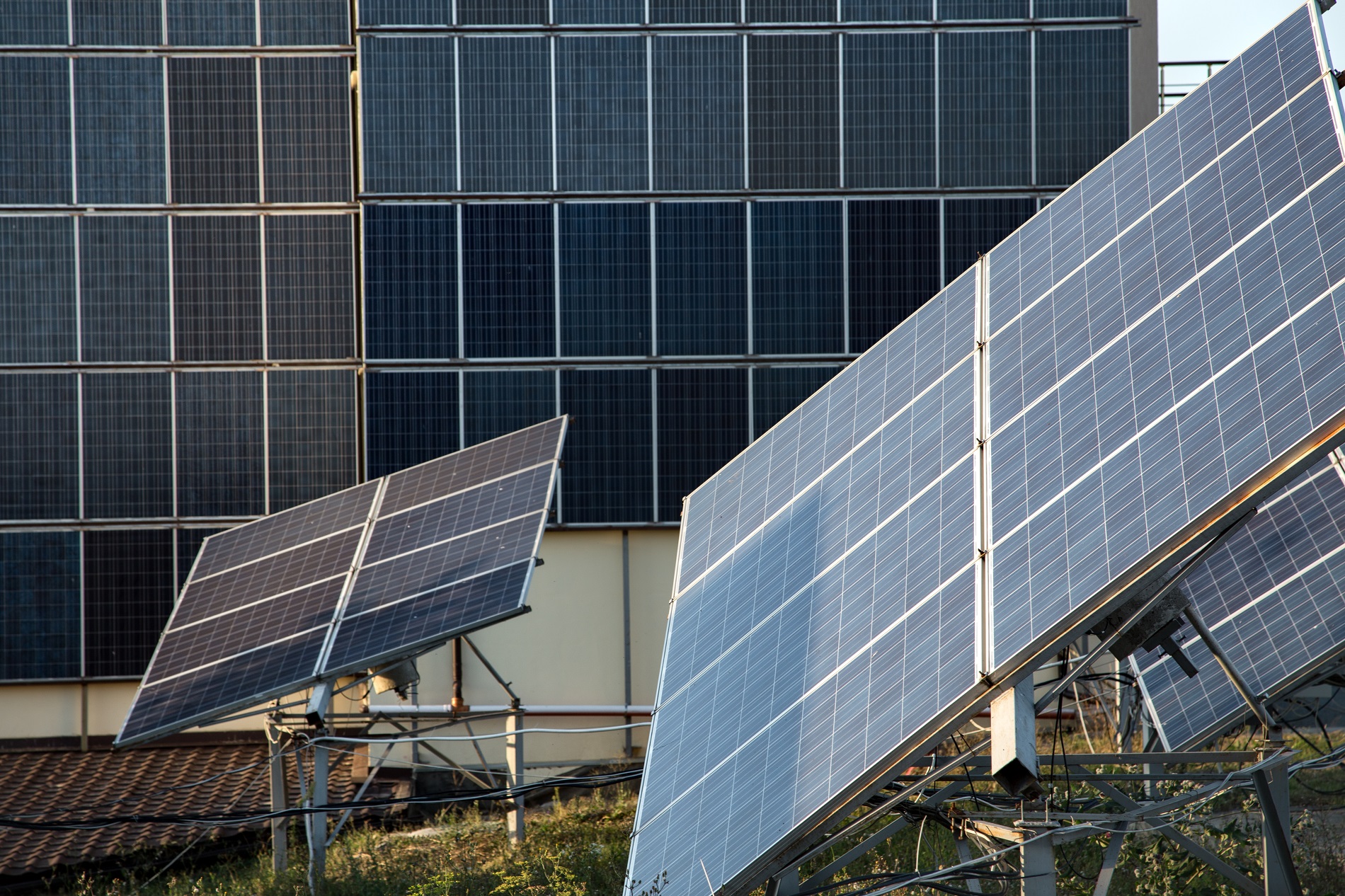 Estructuras para paneles solares - Innozar